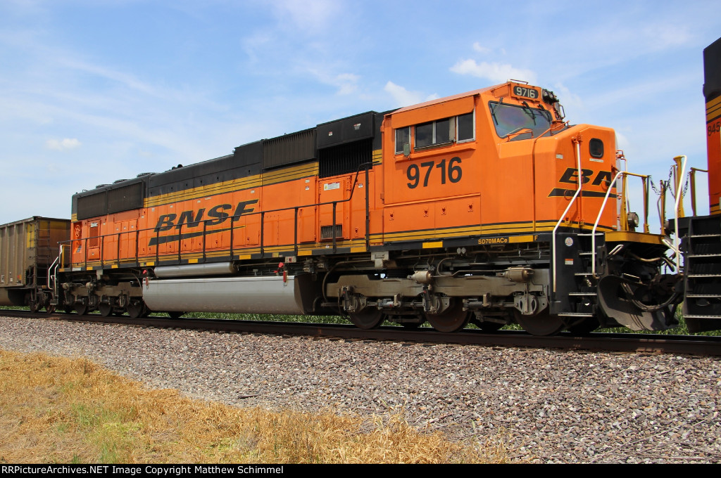 BNSF 9716 - SD70MACe